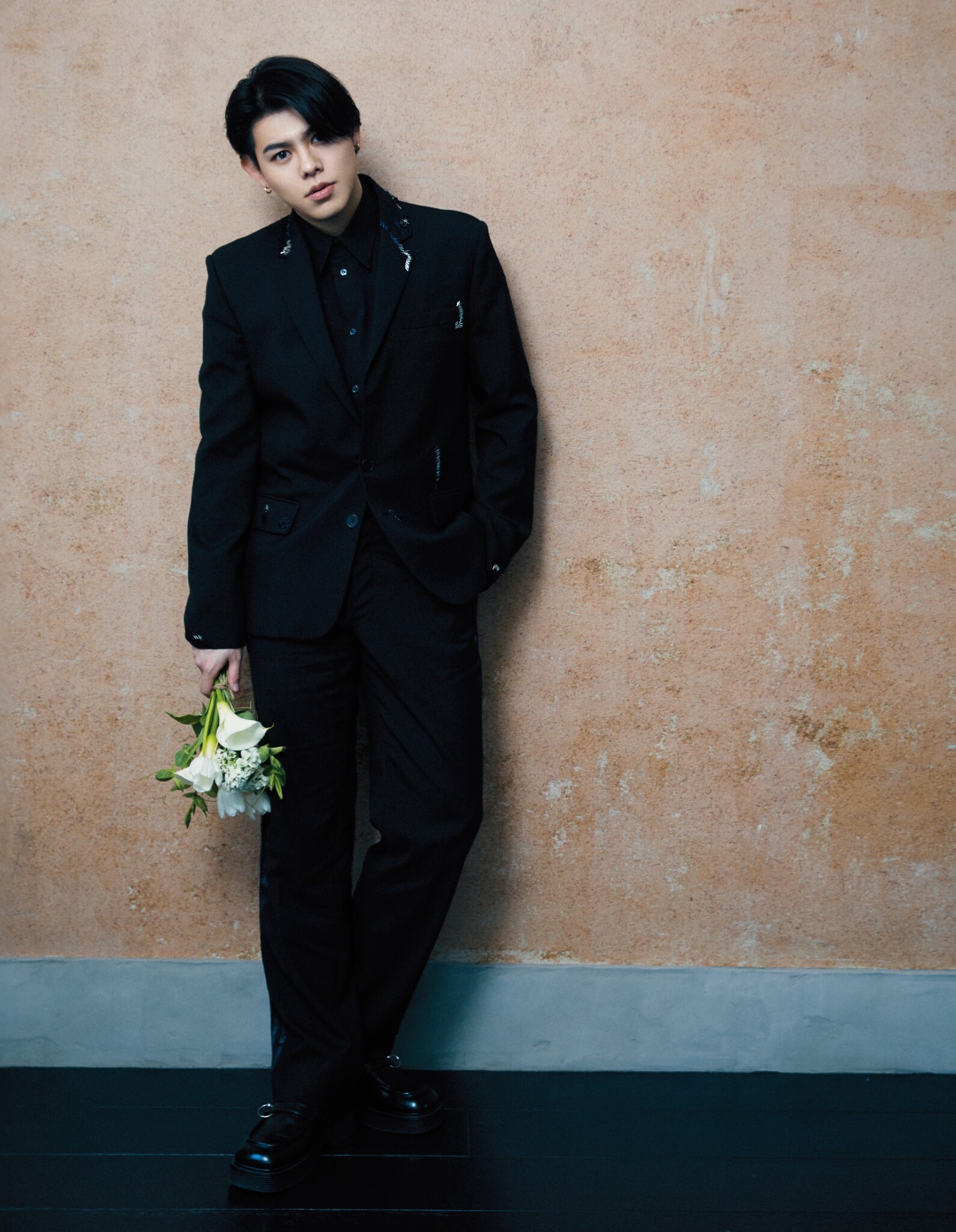 BE:FIRST・LEO「実はこう見えて、人見知りなんです」 意外な素顔を明かす | ananニュース – マガジンハウス