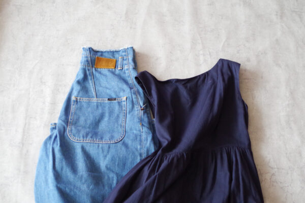 大失敗しました… 梅雨に避けたい「雨の日のNGコーデ」4選 | ビューティー、ファッション、エンタメ、占い…最新情報を毎日更新 | ananweb