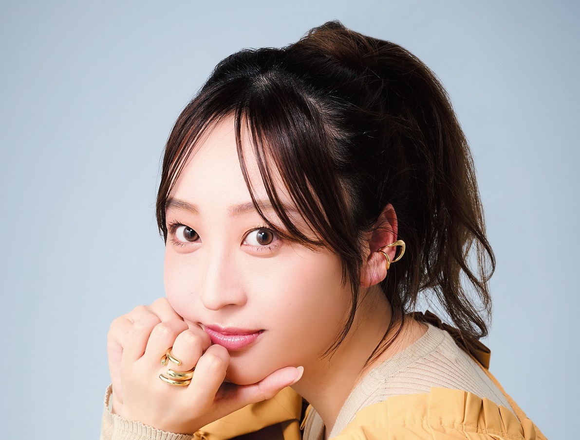 たけうちほのか「小6の頃にはマスカラをギャンギャンにつけるように」 メイク変遷を明かす | 気になるあの人の美容話 | anan Beauty+